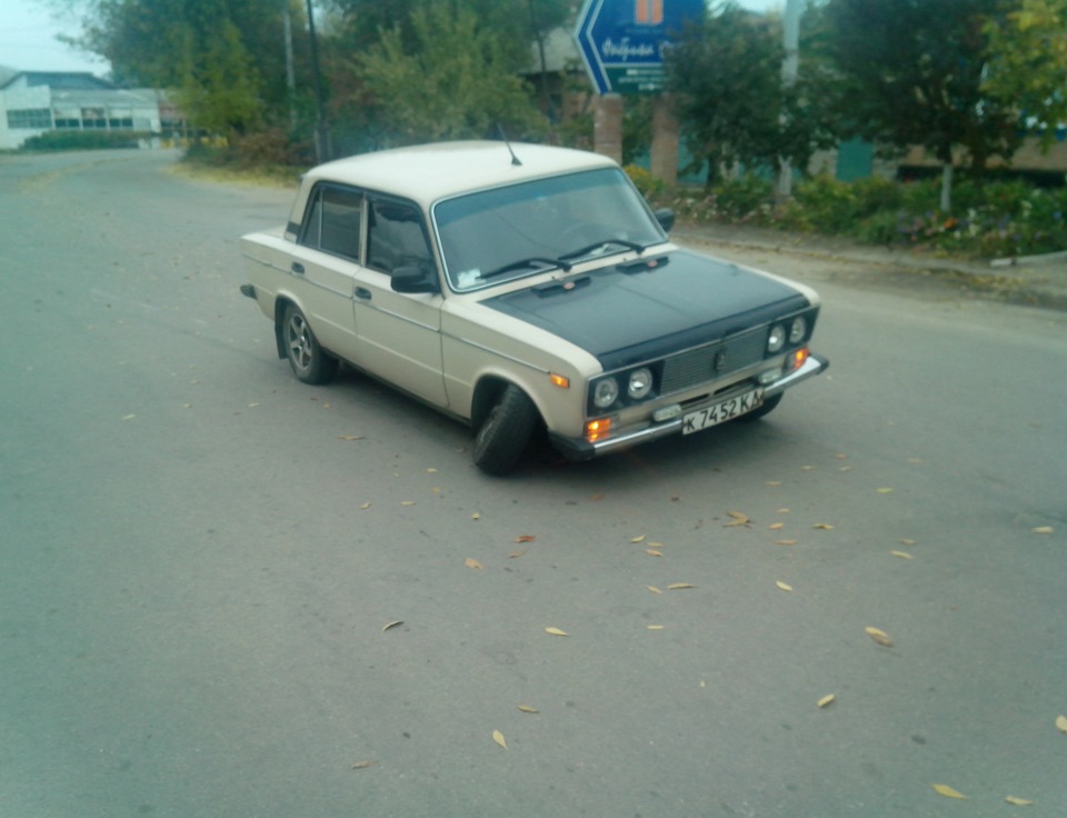 небольшое происшествие на дороге — Lada 2106, 1,7 л, 1992 года | ДТП | DRIVE2