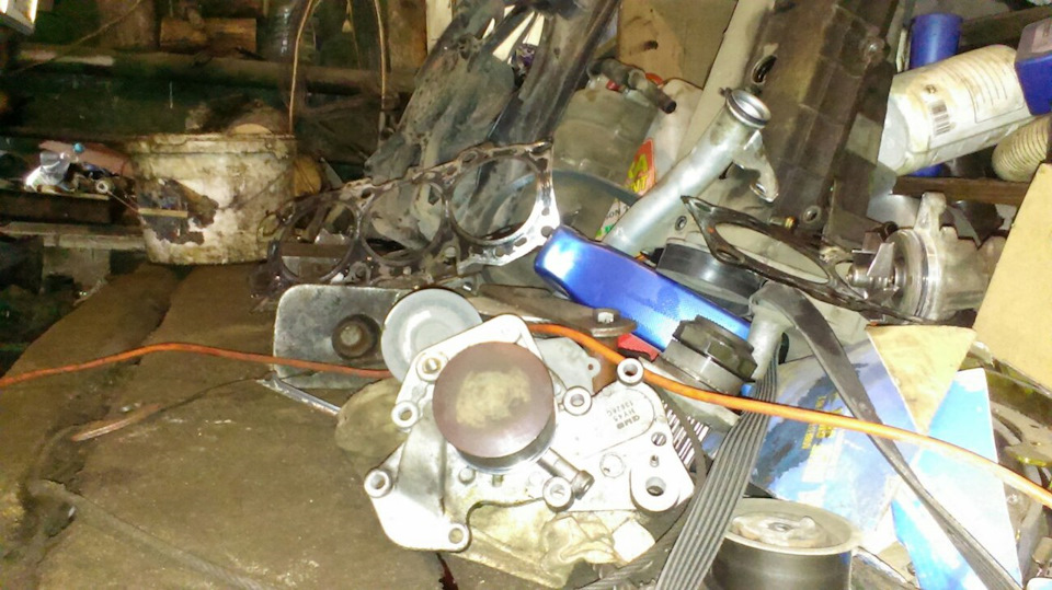 Помпа — Hyundai Santa Fe (1G), 2,7 л, 2002 года | поломка | DRIVE2