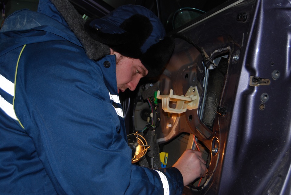 Шумка — Citroen C4 (1G), 1,6 л, 2006 года | автозвук | DRIVE2