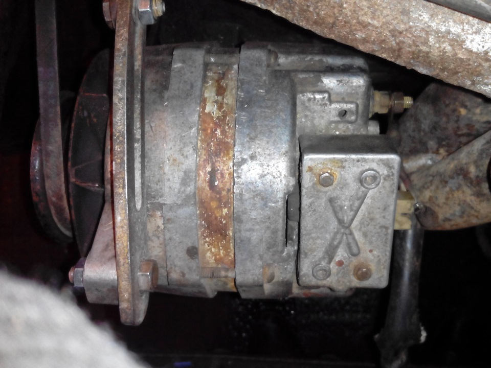 Москвичёвский генератор в форде)) — Ford Orion (3G), 1,4 л, 1990 года ...