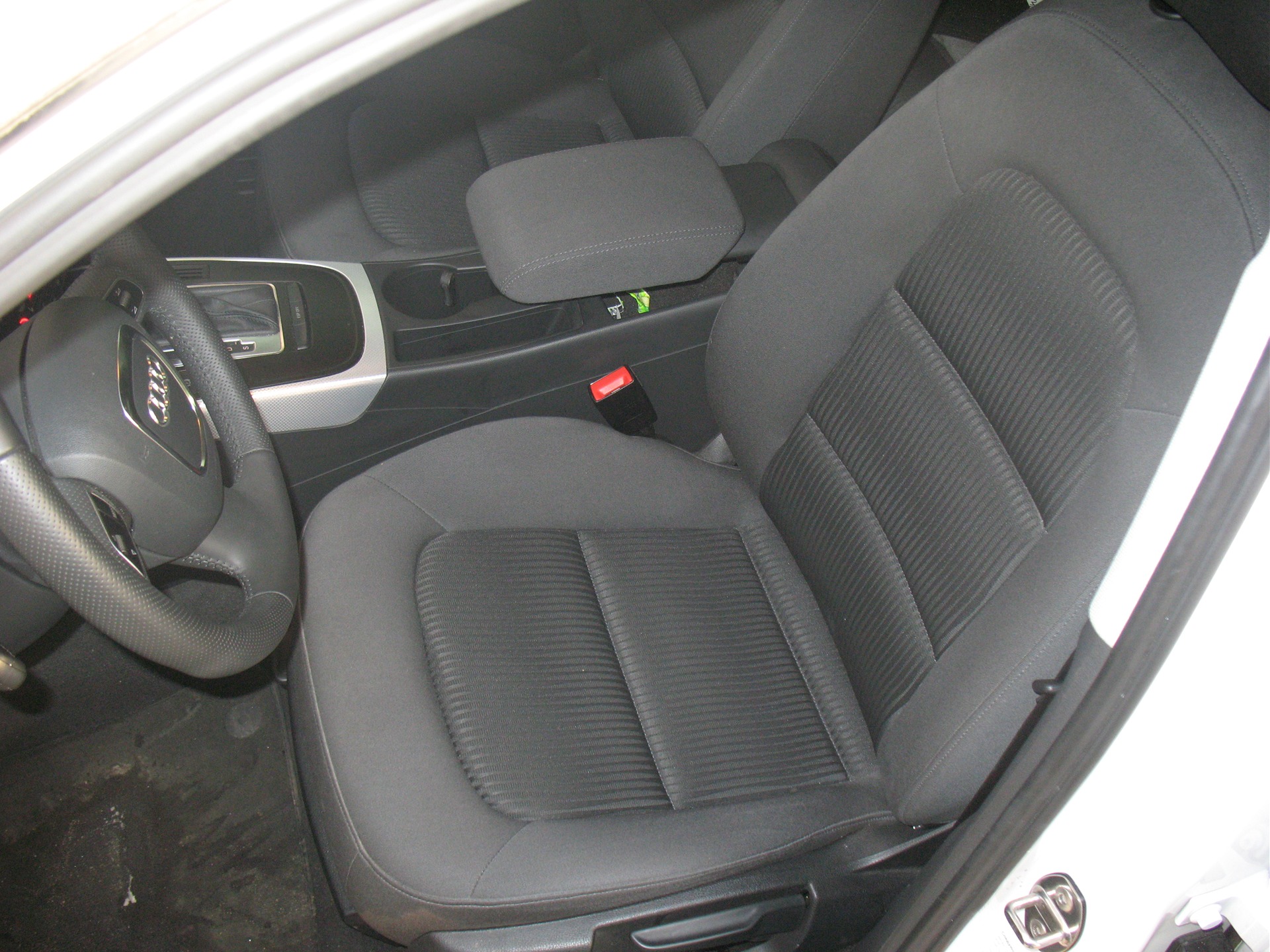 Салон для AUDI A4 Ferrari skin. Закончен — MBS на DRIVE2