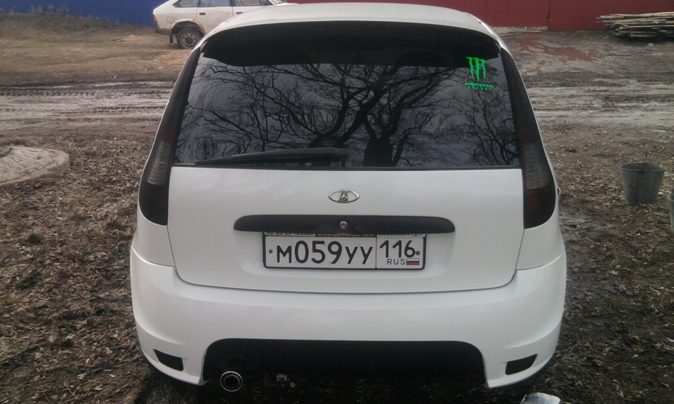 Наклейка — Lada Калина хэтчбек, 1,6 л, 2009 года | просто так | DRIVE2