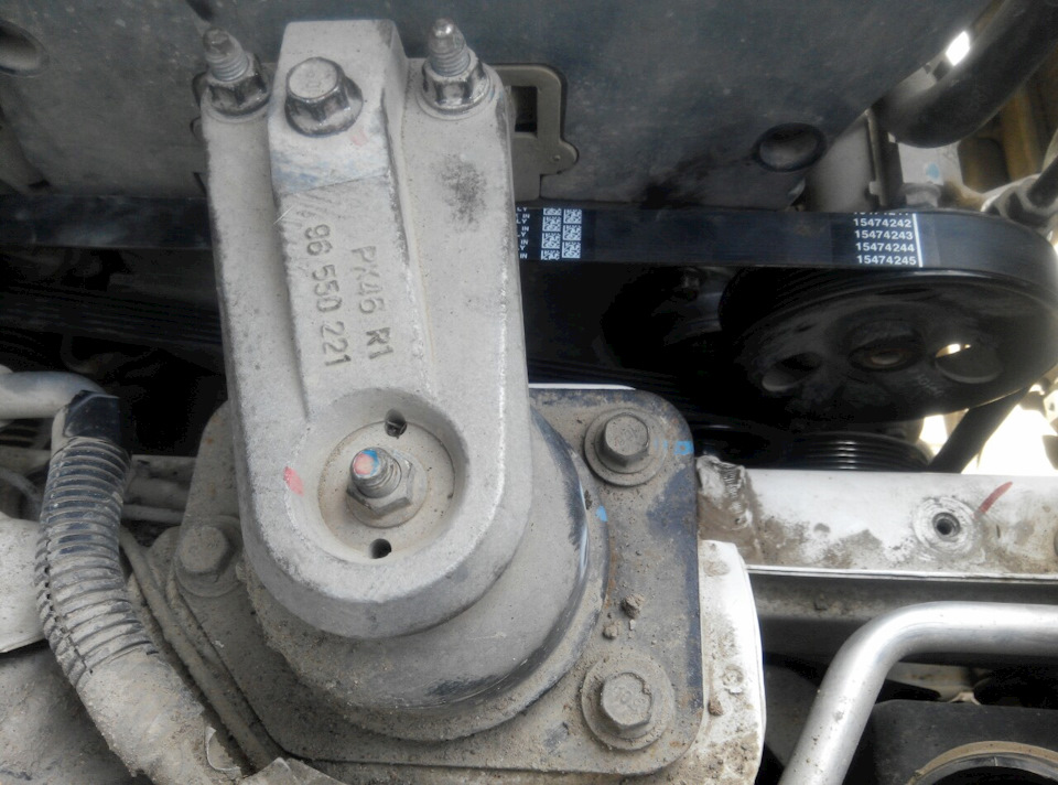 Замена приводного ремня и натяжителя с роликом — Chevrolet Lacetti ...