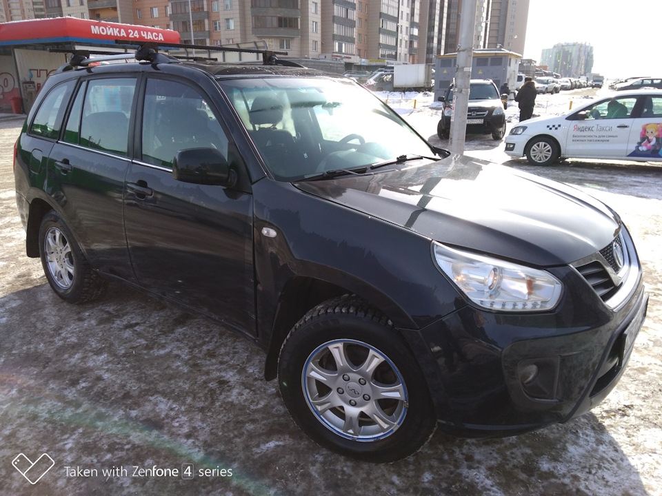 Прост ополоснулся и на солнышке стою. Весна же — ТагАЗ Vortex Tingo, 1 ...