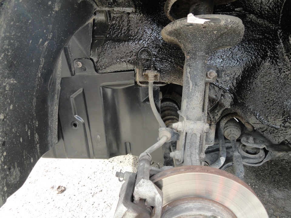 Брызговик двигателя — Chevrolet Aveo 5-door (1G), 1,5 л, 2008 года ...