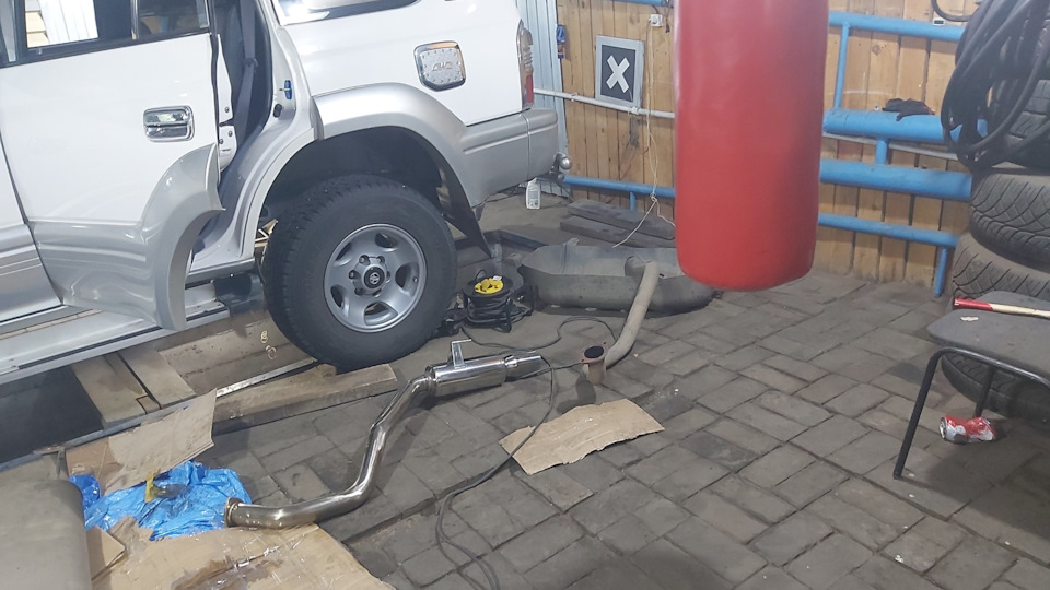 Jasma Japan . — Toyota Land Cruiser Prado 90-series, 3 л, 1998 года ...