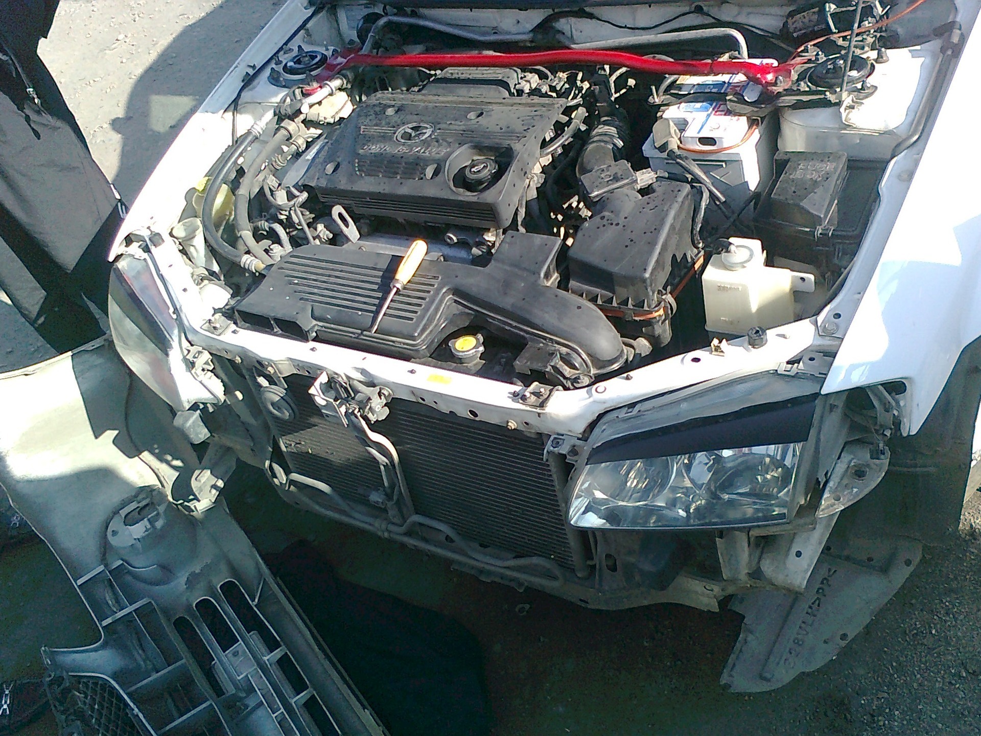установил ксенон в противотуманки — Mazda Familia (BJ), 2 л, 1999 года ...