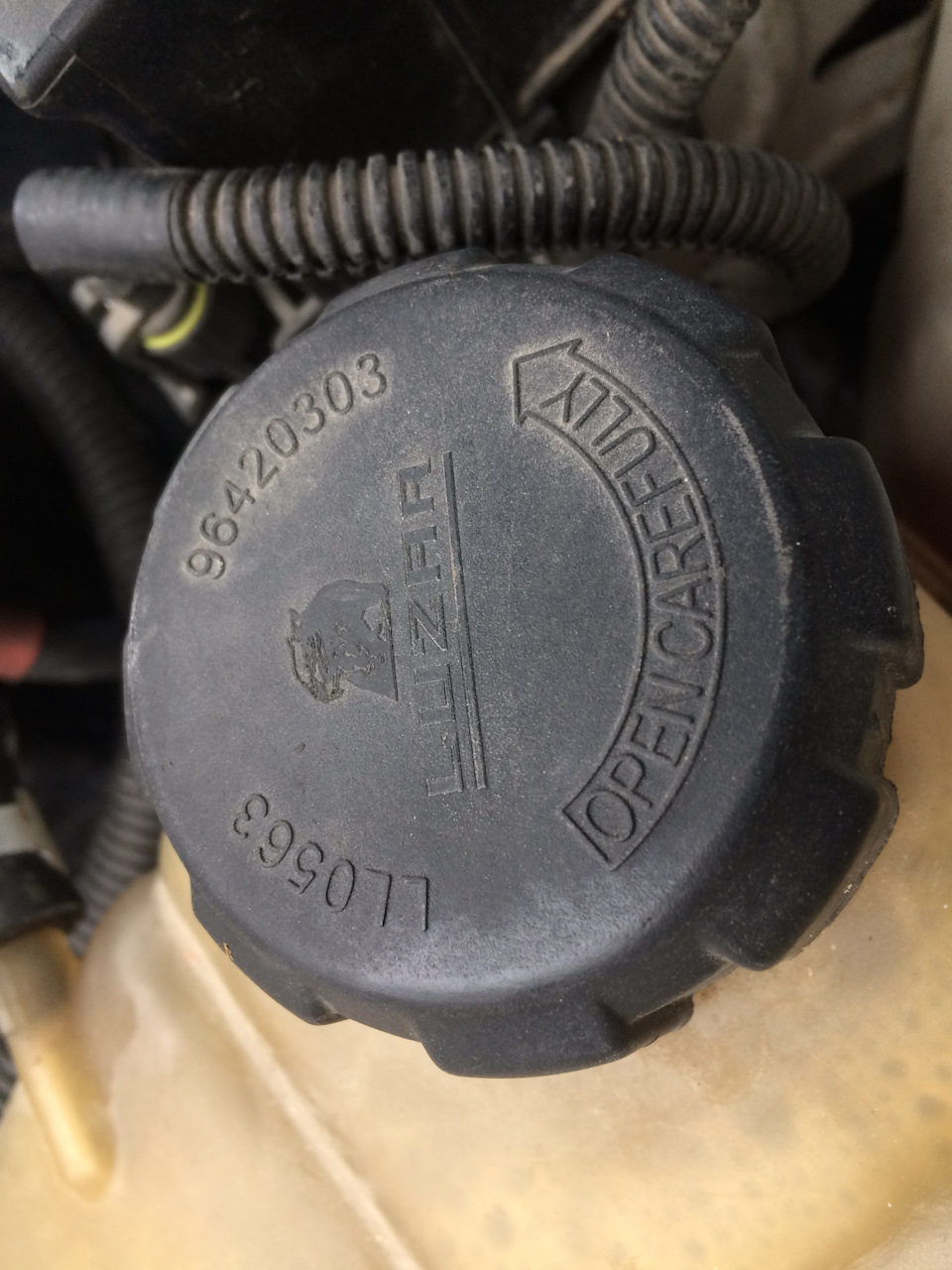 96420303 Крышка расширительного бачка GM | Запчасти на DRIVE2