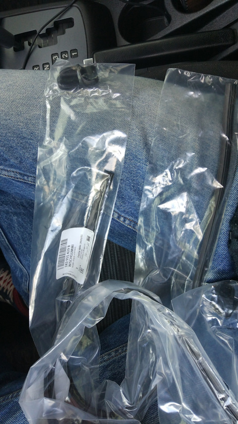 1K0955429B Резинки стеклоочистителя VAG | Запчасти на DRIVE2