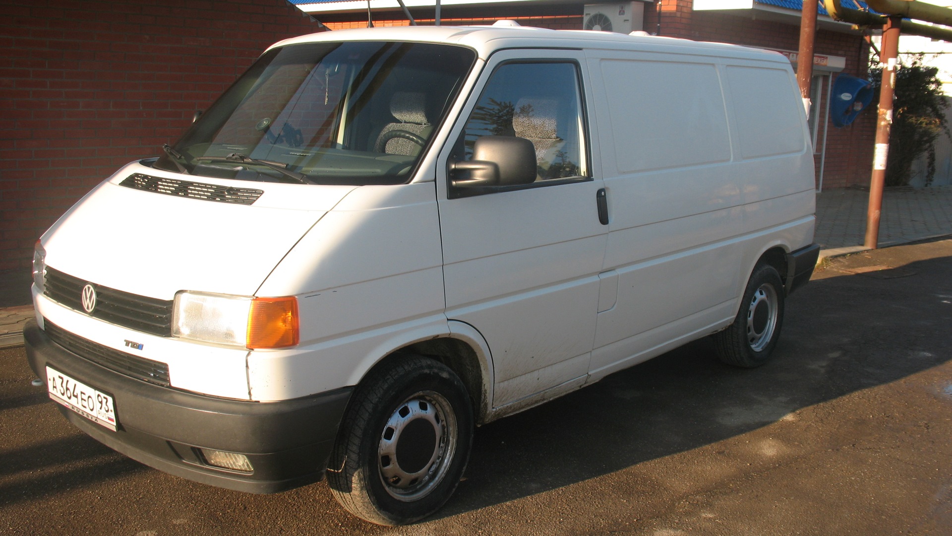 Volkswagen Transporter T4 2.4 дизельный 1995 | 2.4 AAB на DRIVE2