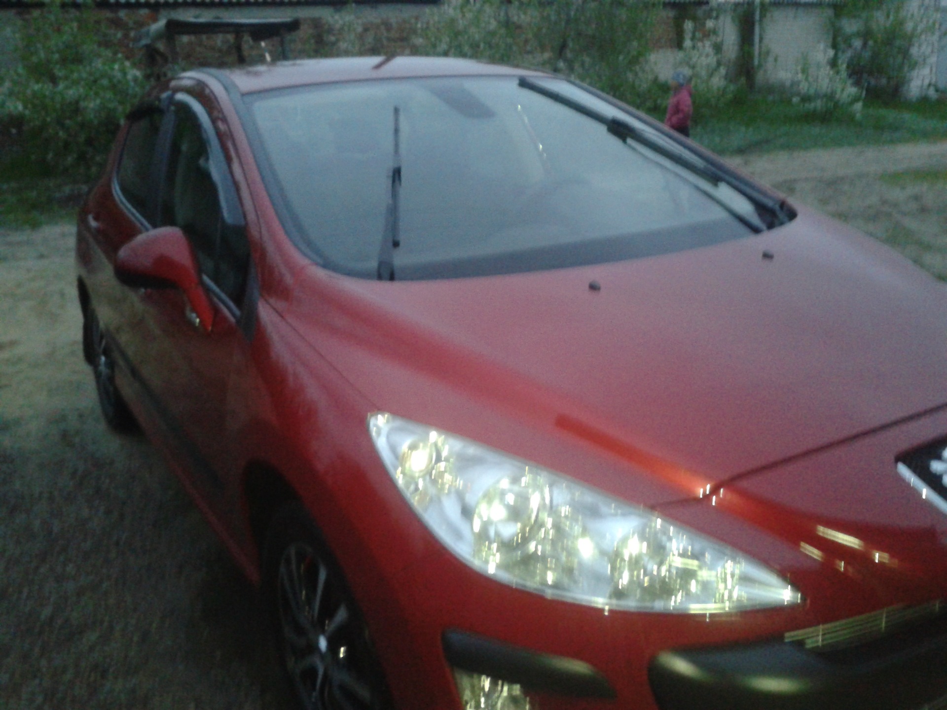 Горррячий воск от Грасс. — Peugeot 308 (1G), 1,6 л, 2010 года | мойка ...
