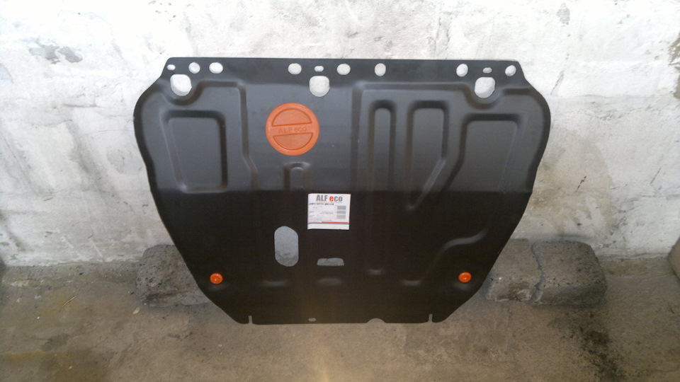 Металлическая защита картера и КПП — Ford Focus Hatchback II, 1,8 л ...