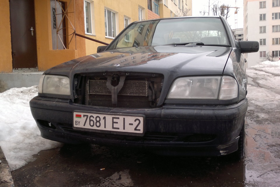 Решетка — Mercedes-Benz C-Class (W202), 2,2 л, 2000 года | просто так ...