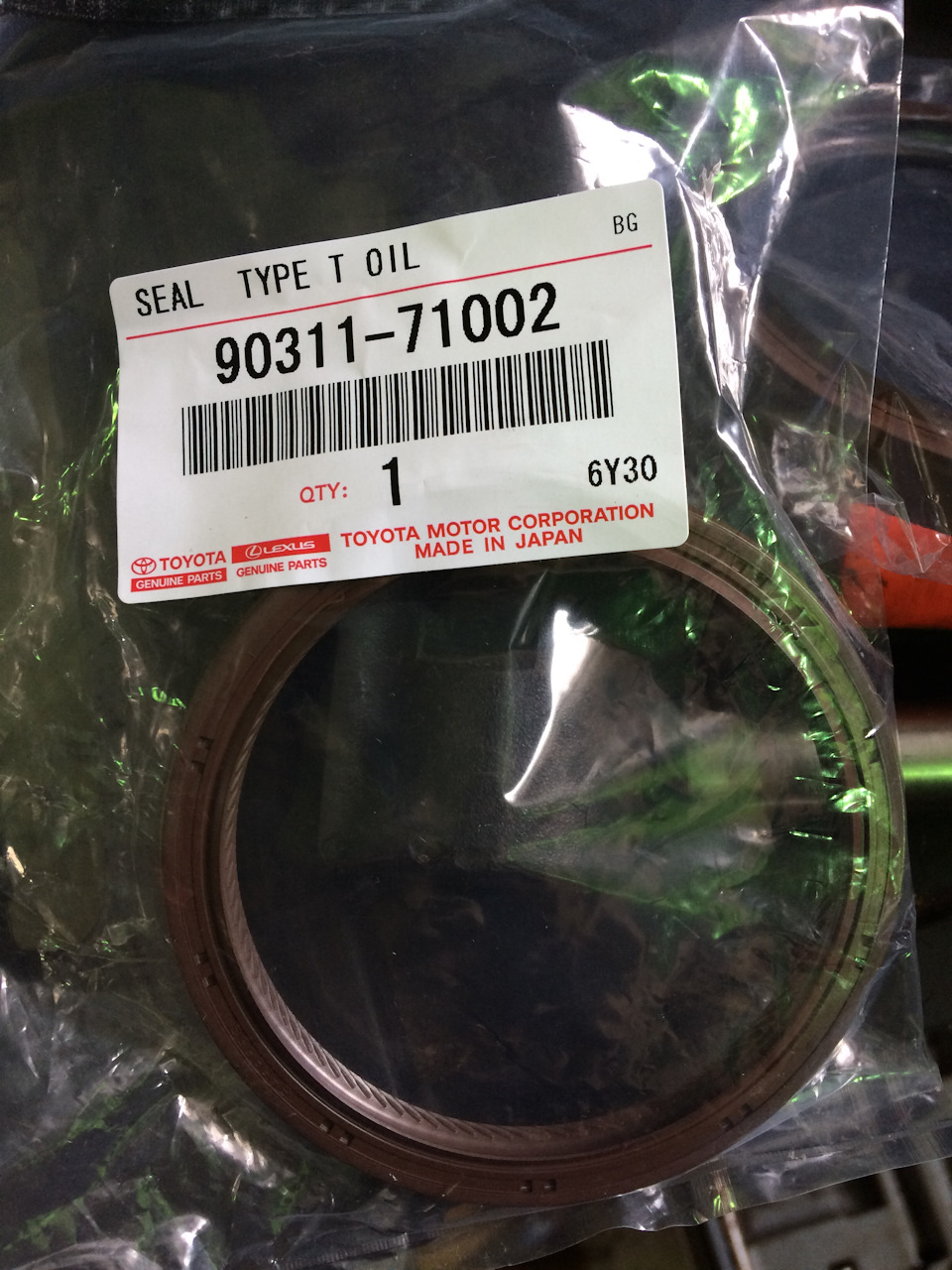 Сальники распредвалов NOK vs NOK (TOYOTA) — Lexus LS (UCF30), 4,3 л ...