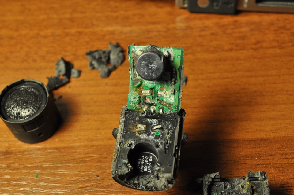 Ремонт парктроника — Renault Scenic Conquest, 2 л, 2007 года | своими ...