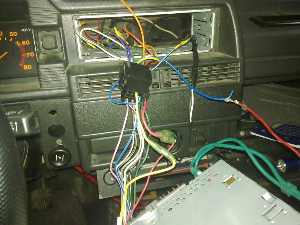 Mac Audio MP 2000 & Helix Deep Blue — Lada 2108, 1,3 л, 1986 года ...