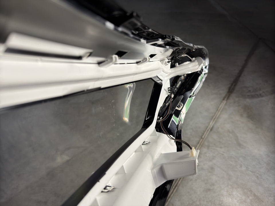 Фары. Оригинал и Китай. Разбор фар JETTA VII (7) — Volkswagen Jetta VII ...