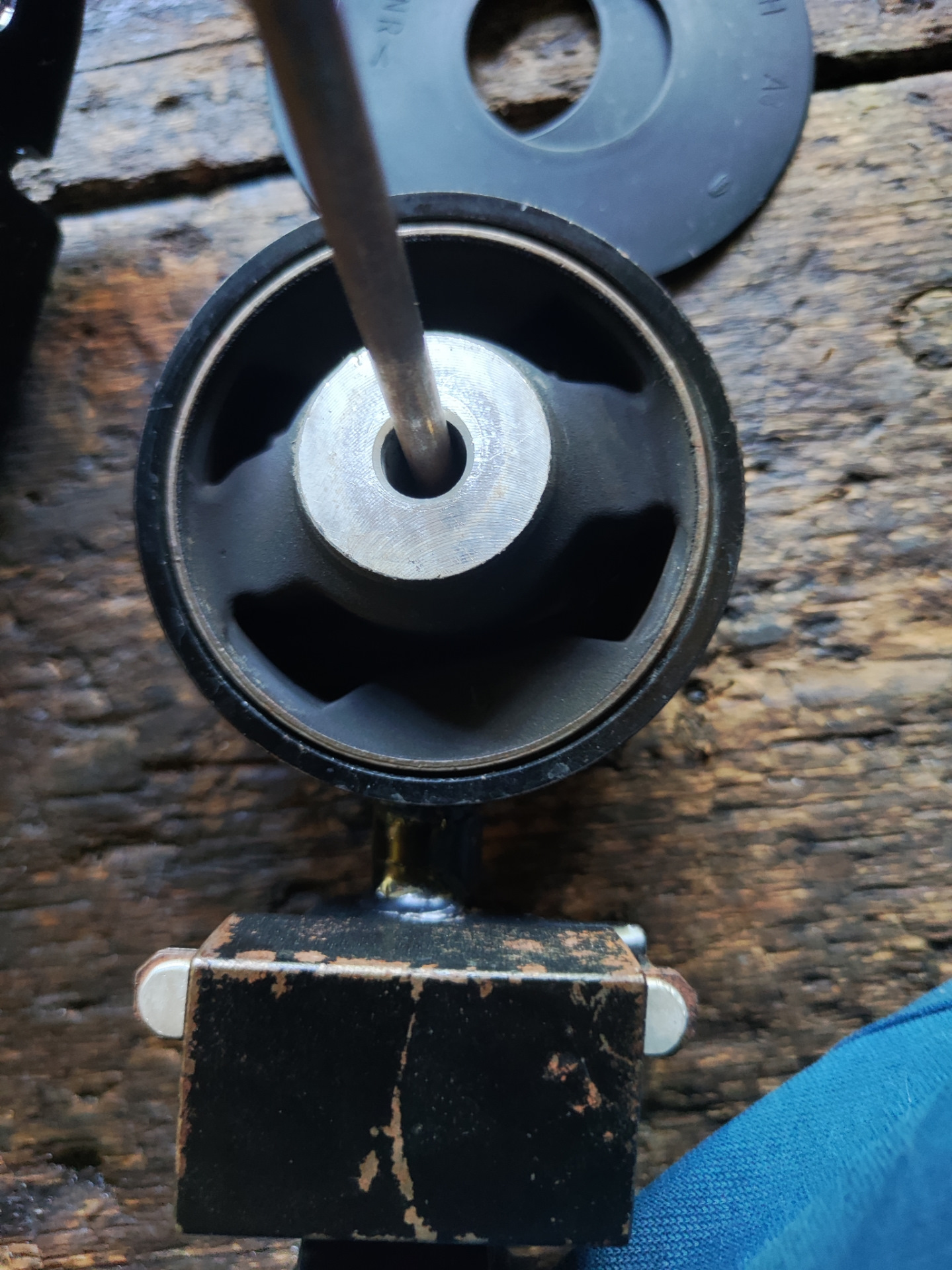 Подушка двигателя. — Toyota Camry (XV40), 2,4 л, 2007 года | запчасти ...