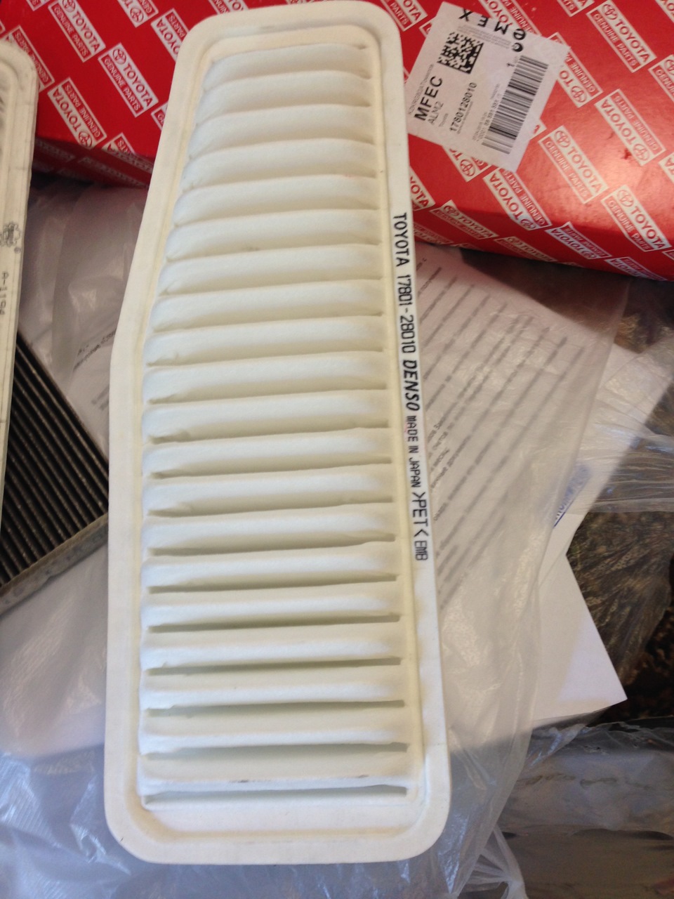 Замена фильтров — Toyota RAV4 (II), 2 л, 2004 года | расходники | DRIVE2