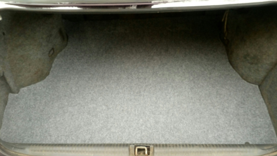 Коврик в багажник — Opel Vectra A, 1,8 л, 1993 года | тюнинг | DRIVE2