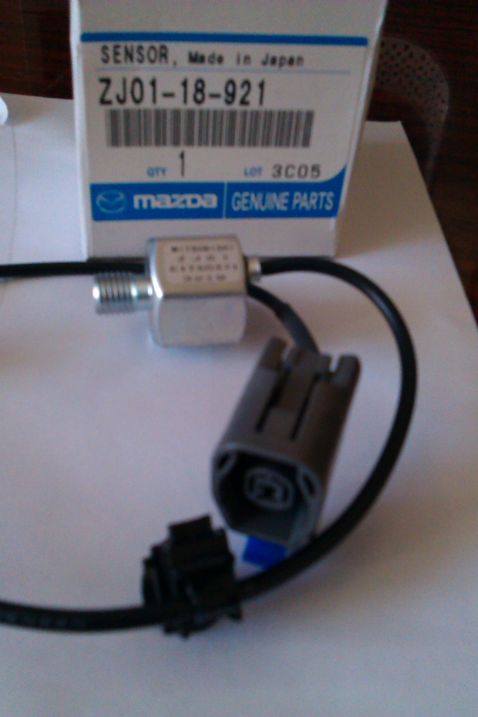 пришел датчик детонации только что))) — Mazda Familia (BJ), 2 л, 2001 ...