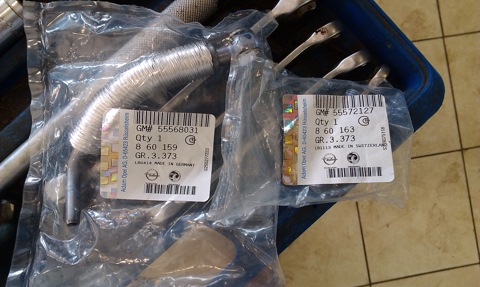 55572127 Фитинг трубки системы охлаждения GM | Запчасти на DRIVE2