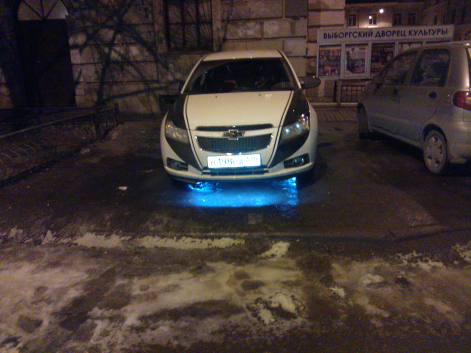 Подсветка днища — Chevrolet Cruze Hatchback, 1,8 л, 2012 года ...