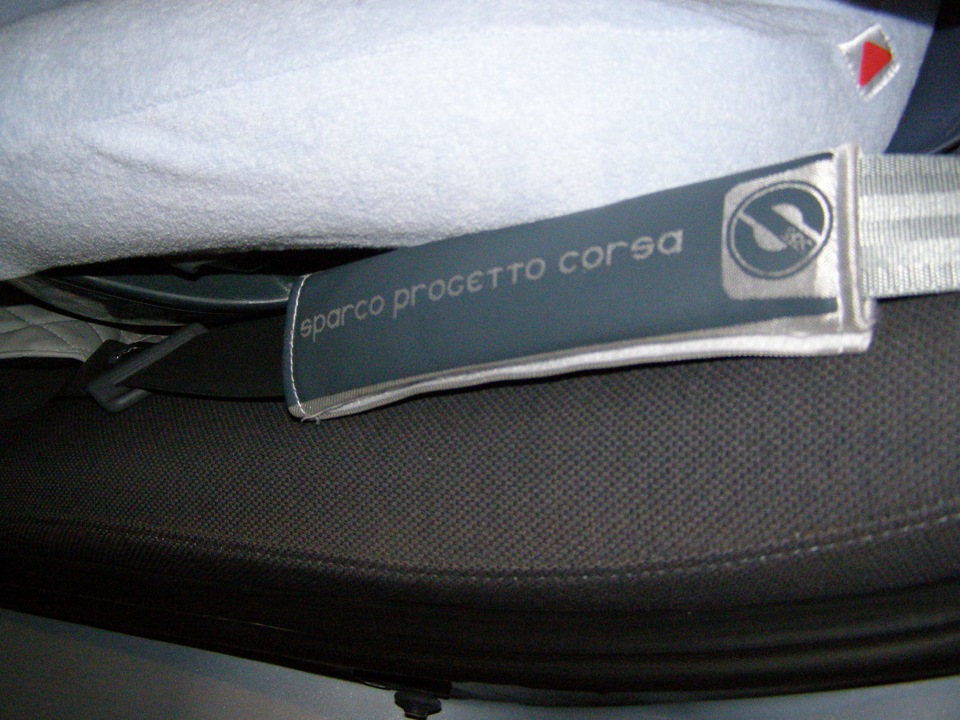 14. Накладки на ремни от Sparco — Hyundai Elantra (3G), 1,6 л, 2008 ...