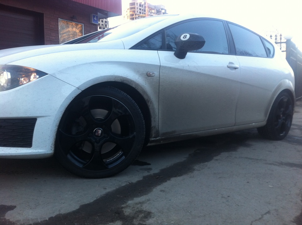 Переходим на лето — SEAT Leon FR (Mk2), 2 л, 2012 года | колёсные диски ...