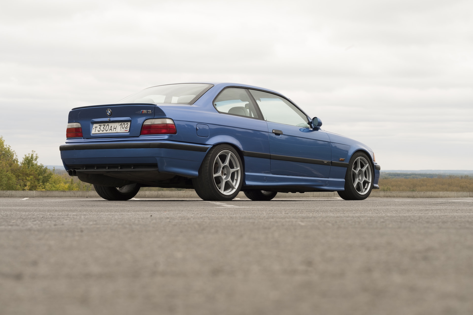 Осень. — BMW M3 (E36), 3 л, 1993 года | фотография | DRIVE2