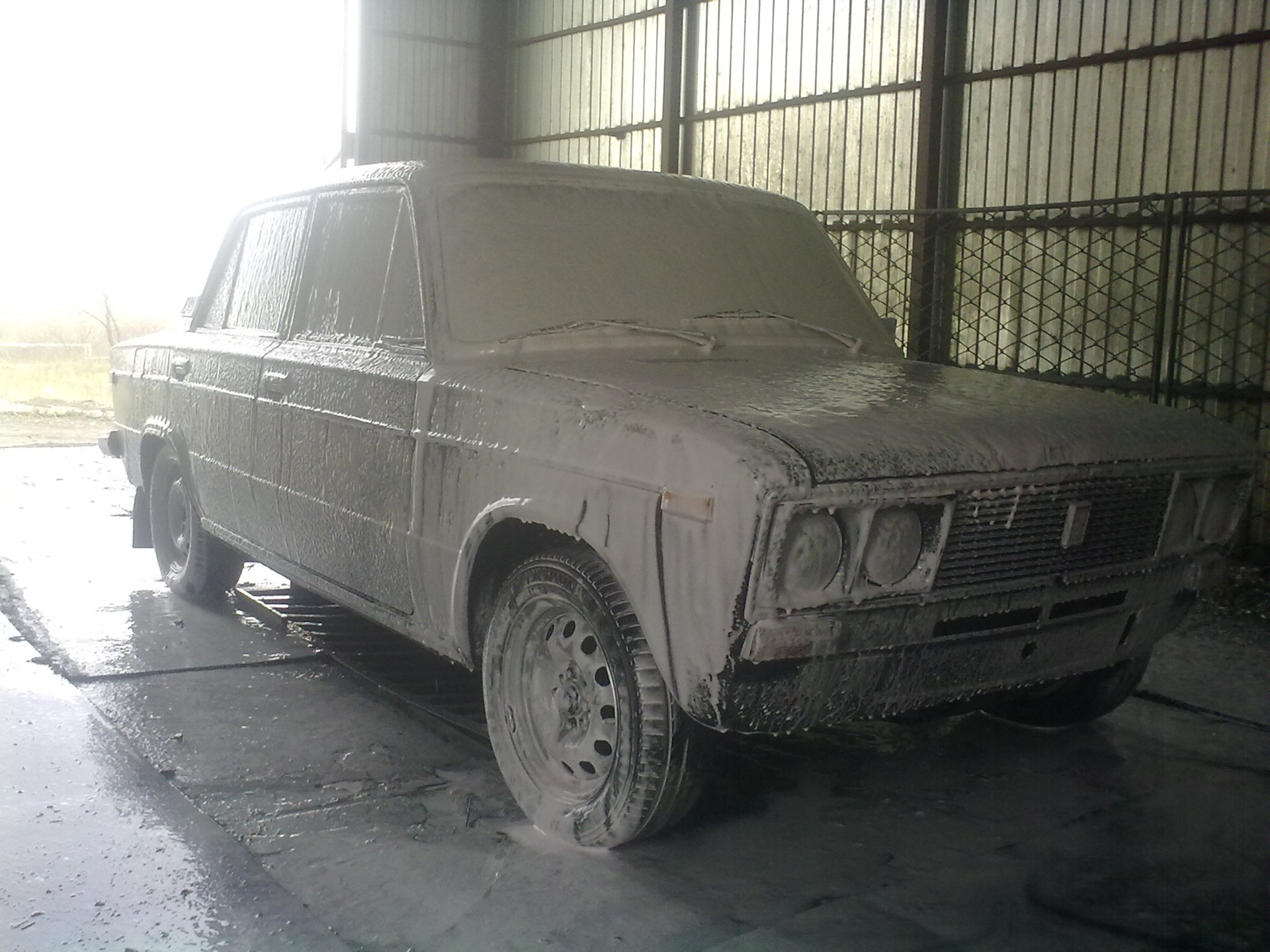 Первая мойка после покраски… — Lada 2106 1 7 л 1982 года мойка Drive2