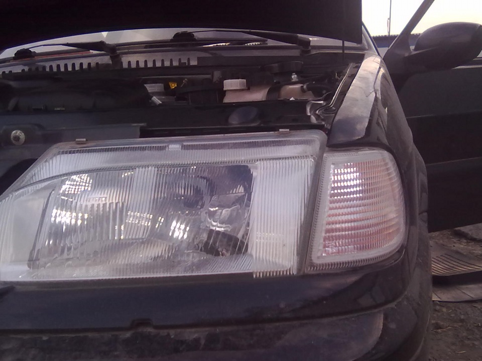 Габариты в передних поворотниках — Lada 2114, 1,6 л, 2010 года | тюнинг ...