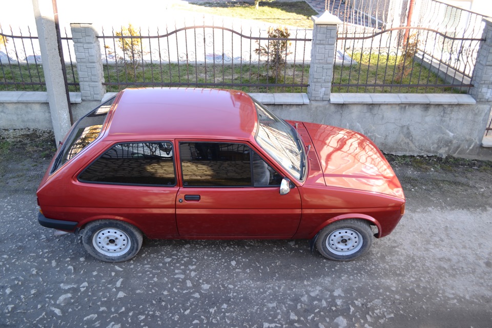 Почти финальний фотосет — Ford Fiesta (Mk II), 1,6 л, 1985 года ...