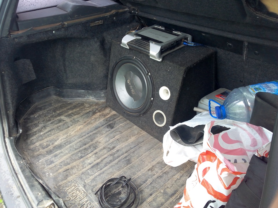 Сабвуфер в Багирку — Lada 21114, 1,6 л, 2006 года | автозвук | DRIVE2