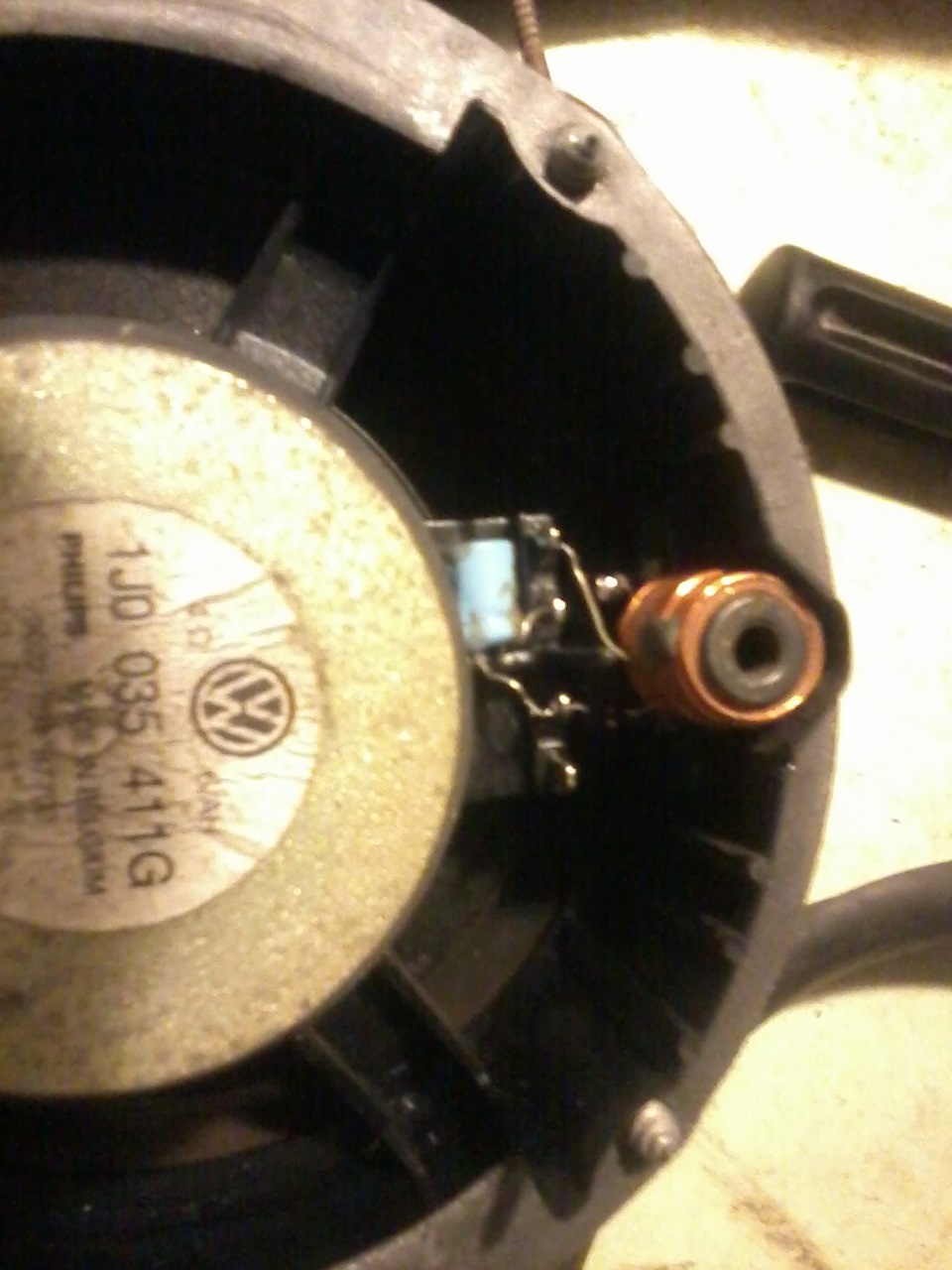 Штатные колонки умирают, или как из двух колонок сделать одну ...