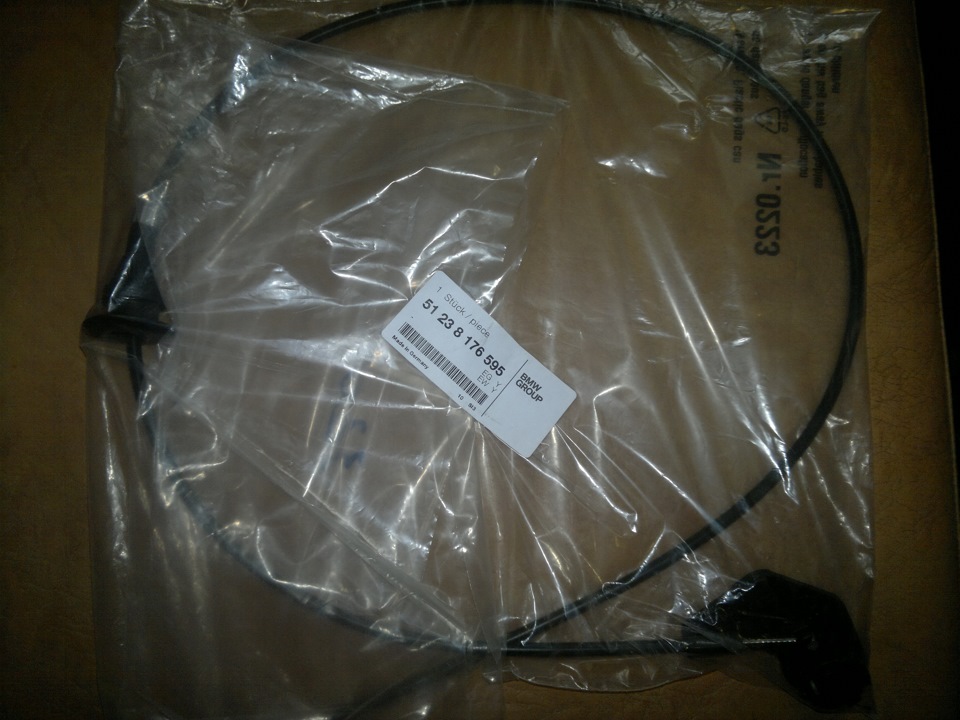 Трос капота — BMW 5 series (E39), 2,2 л, 2002 года | запчасти | DRIVE2