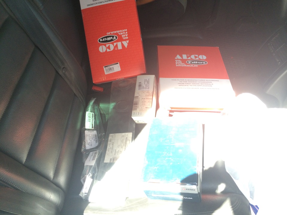 Пришла часть запчастей и расходников — Volkswagen Touareg (1G), 2,5 л ...