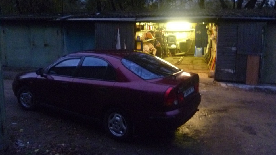 22.07.2011 — Mitsubishi Carisma, 1997 года | ДТП | DRIVE2