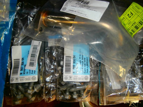 N90735604 Болт крепежный M7X28 внутр шестигранник VAG: VAG | Запчасти ...