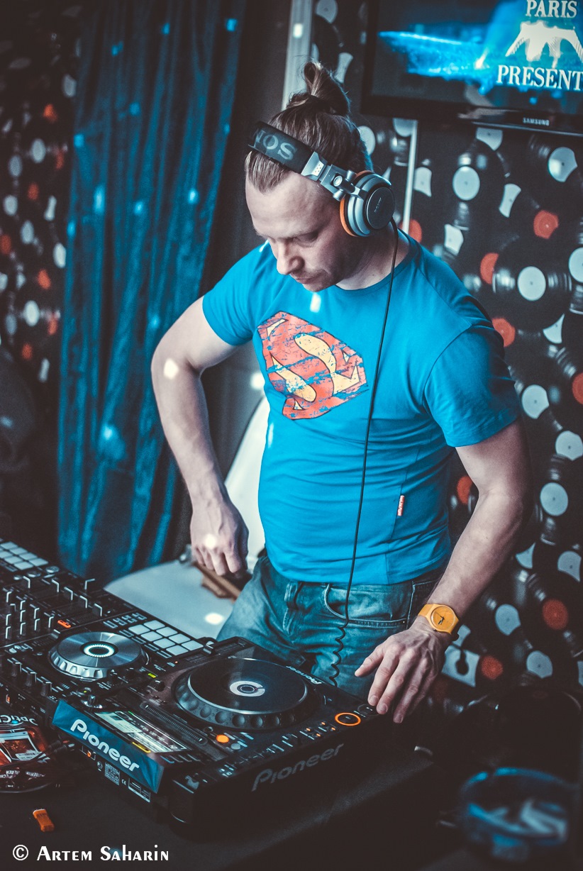 LOONA Club/Dj Angelo(UK) — DRIVE2