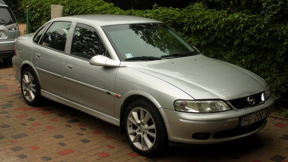 Opel Vectra B 2.0 дизельный 1999 | Mysteriously Silver на DRIVE2