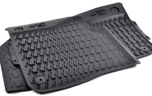 Резиновые коврики — Audi Q7 (2G), 3 л, 2016 года | аксессуары | DRIVE2