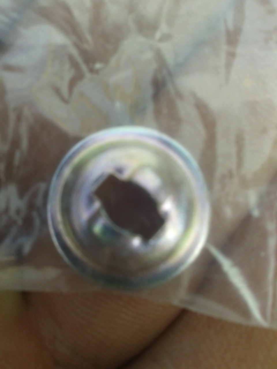 Замена задних тормозных колодок — Daewoo Nexia (2G), 1,5 л, 2006 года ...