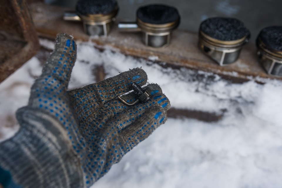 038103157B Форсунка подачи масла охлаждения. VAG | Запчасти на DRIVE2