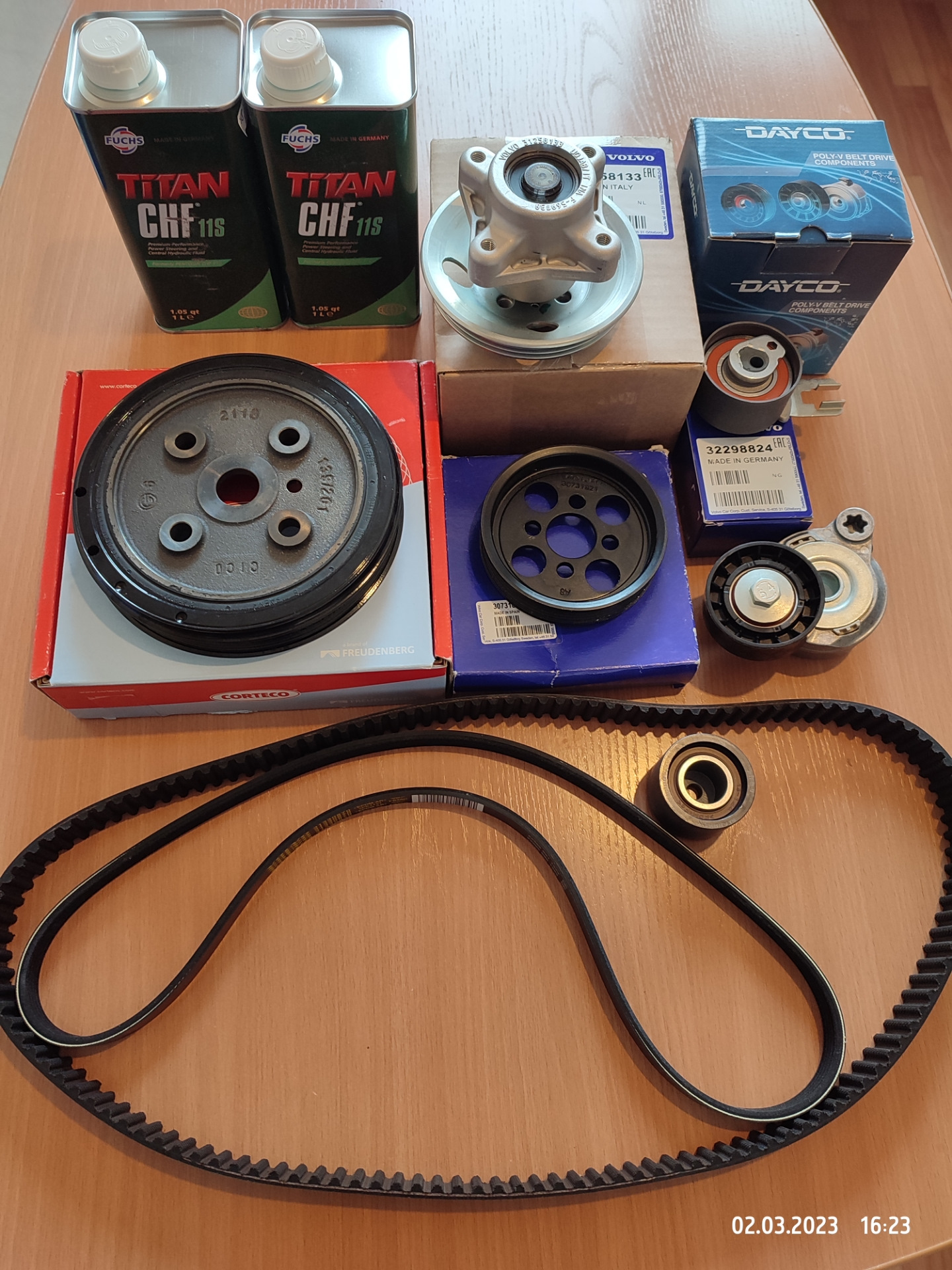 ТО 240 — Volvo XC70 III, 2,4 л, 2011 года | визит на сервис | DRIVE2