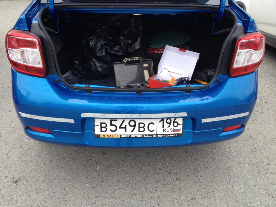 Запиливаем парктроник и делаем вторую туманку — Renault Logan (2G), 1,6 ...