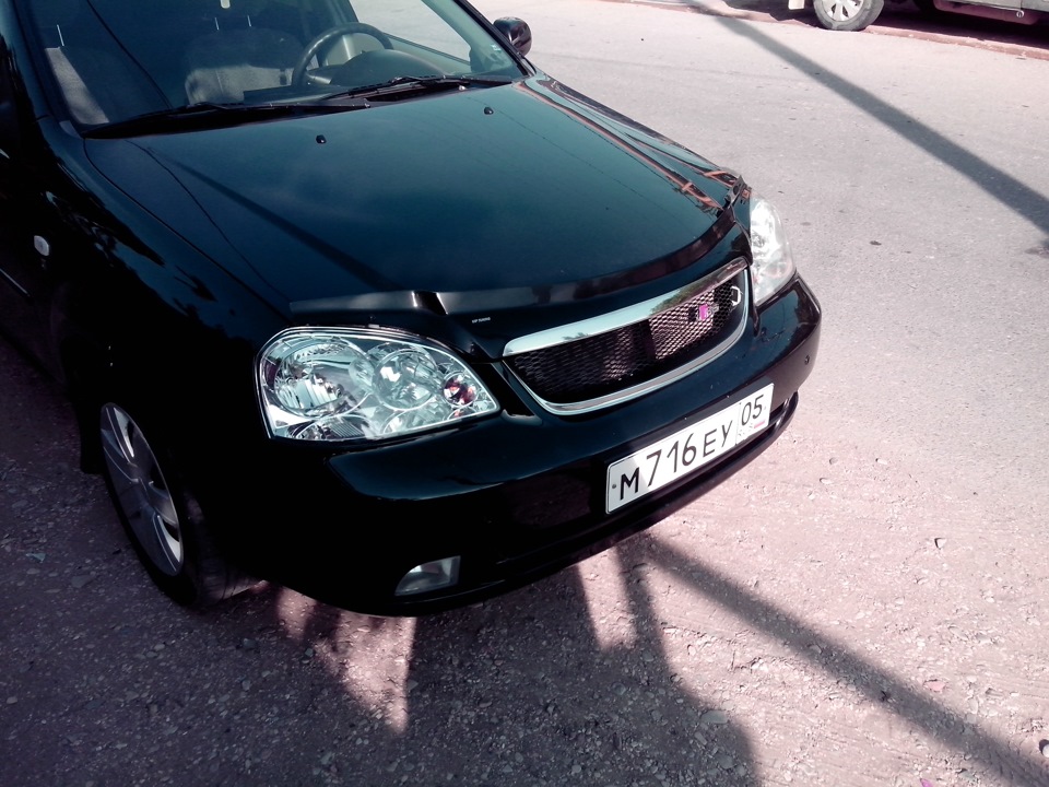 решетка радиатора — Chevrolet Lacetti 5D, 1,6 л, 2006 года | стайлинг ...