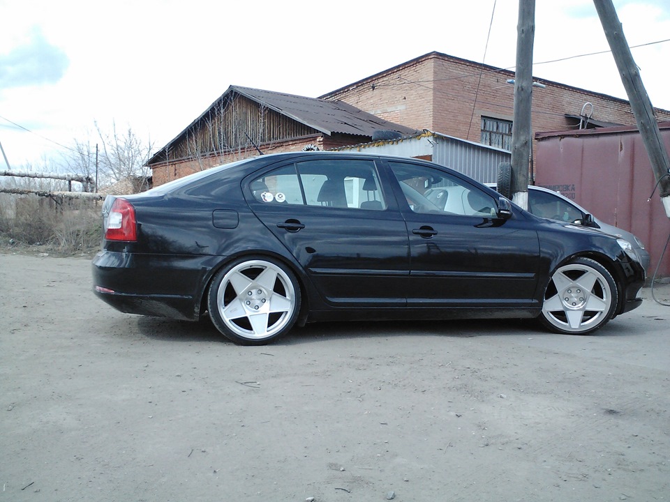 R19 3sdm 0.05 on Skoda — Skoda Octavia A5 Mk2, 1,6 л, 2011 года ...