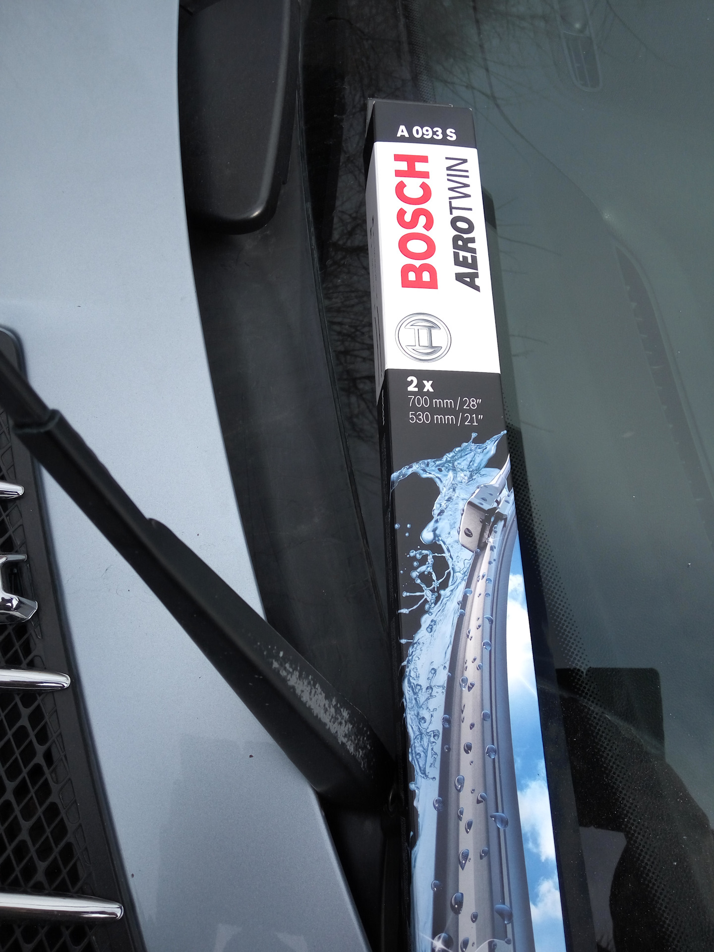 Замена стеклоочистителей, расход и фиксация пробега — Mercedes-Benz M ...