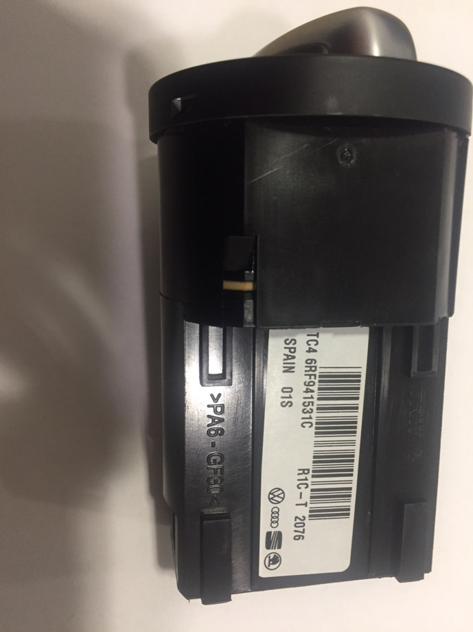 Переключатель с ПТФ — Volkswagen Polo Sedan, 1,6 л, 2013 года ...